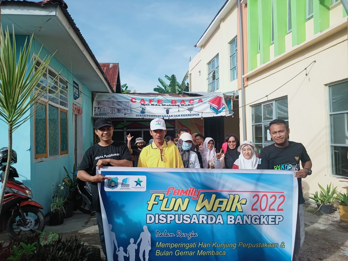Dalam Rangka HKP dan BGM, Dispusarda Bangkep Gelar Family Fun Walk ...
