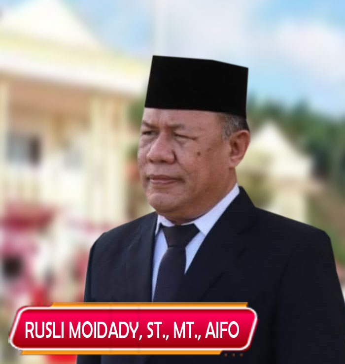 BUPATI BANGGAI KEPULAUAN RUSLI MOIDADY, ST., MT., RESMI SANDANG GELAR ...
